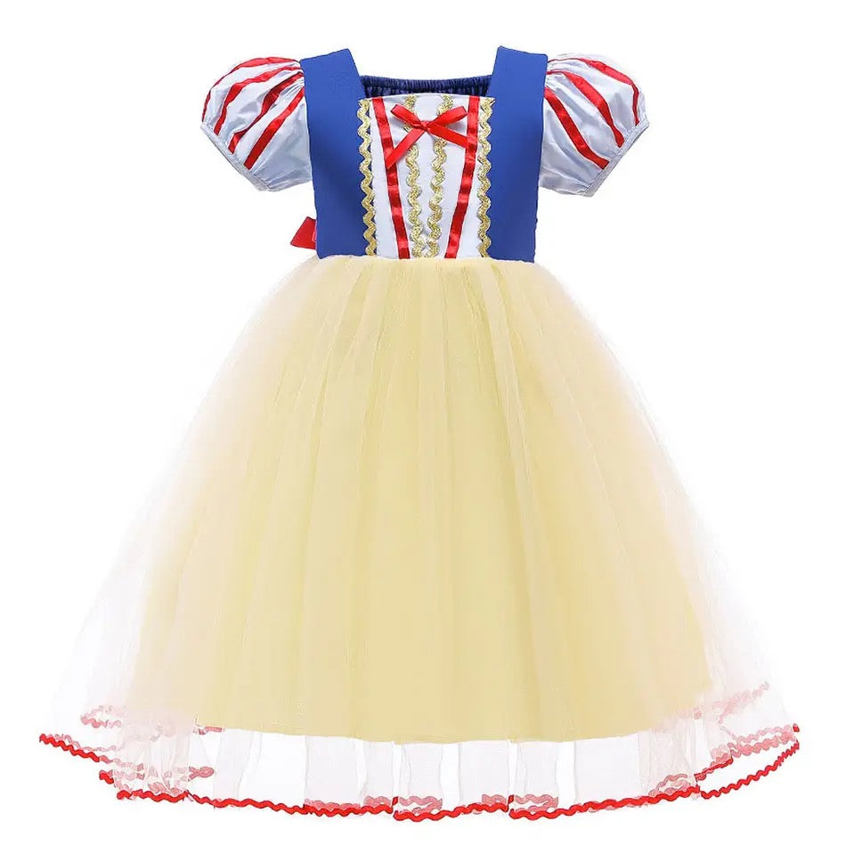 Snow White Gown – Dress Your Fairytale